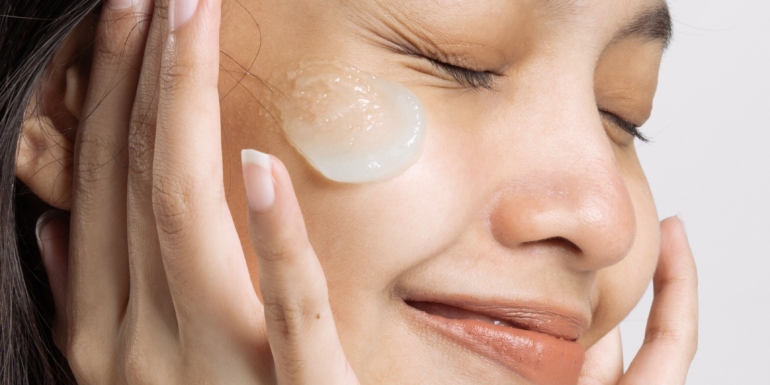 Everything You Need To Know About Retinols - Dr Nerina Wilkinson ...